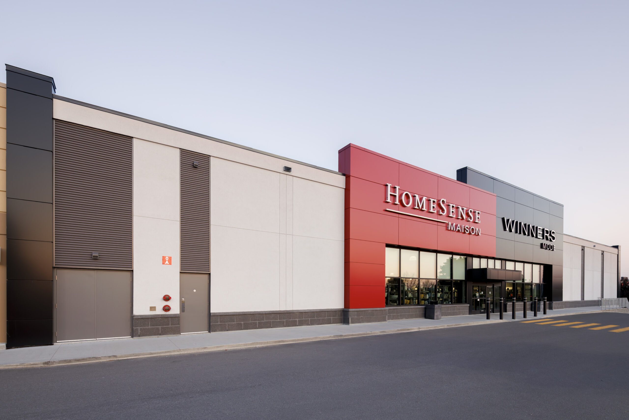 Winners HomeSense Lévis | Garoy Construction